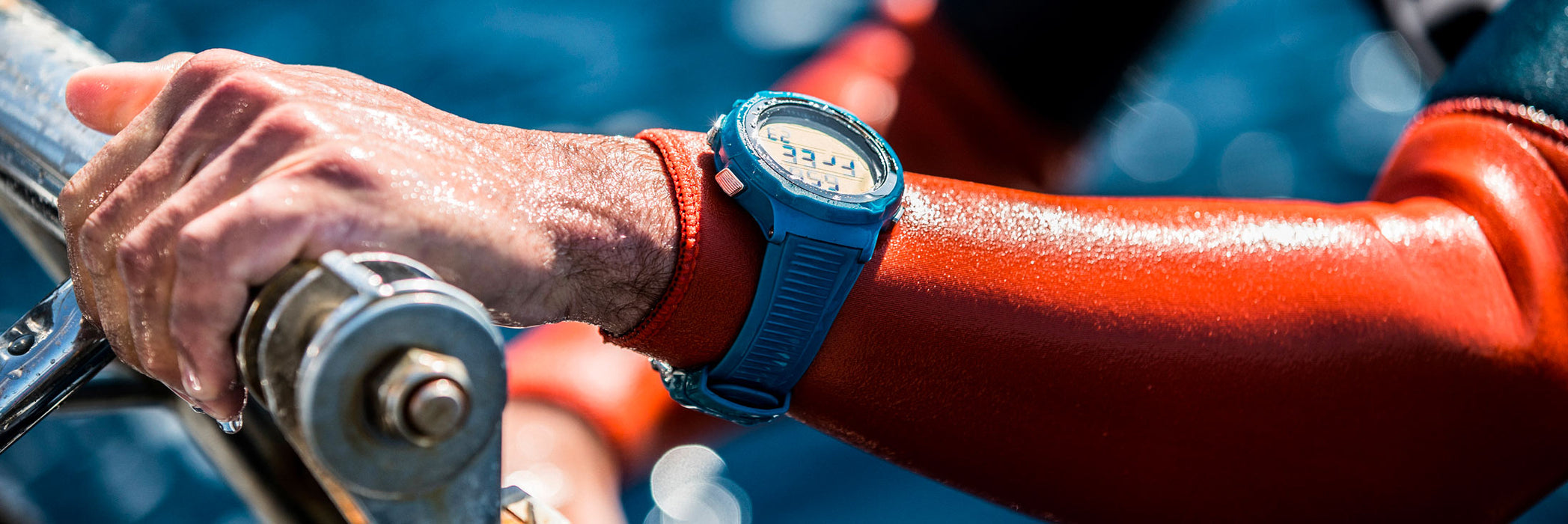 Dive computers & instruments for scuba diving | Aqualung®