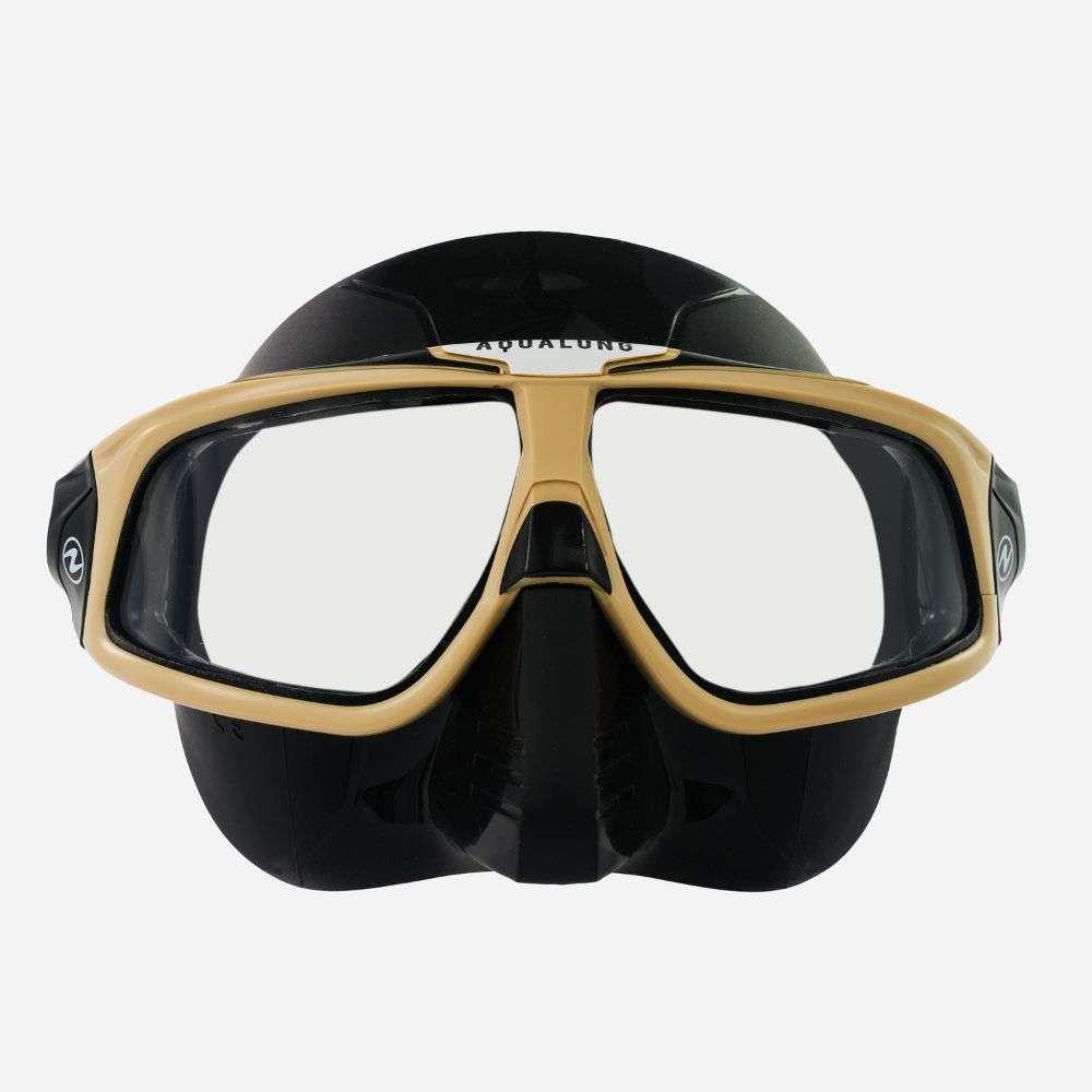 Freediving Masks for women and men | Aqualung®