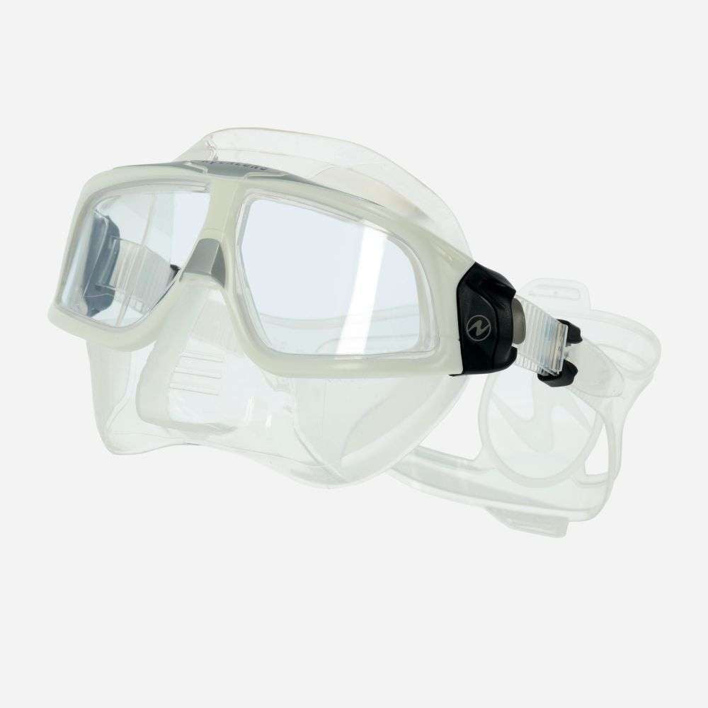 Freediving Masks for women and men | Aqualung®