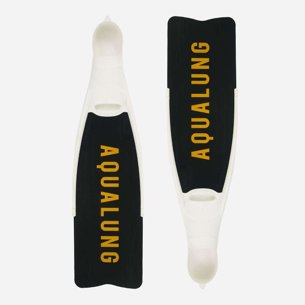 Freediving fins for women and men | Aqualung®