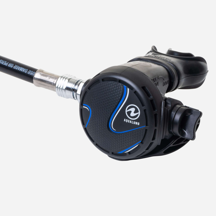 Titan: Dive regulator | Aqualung®